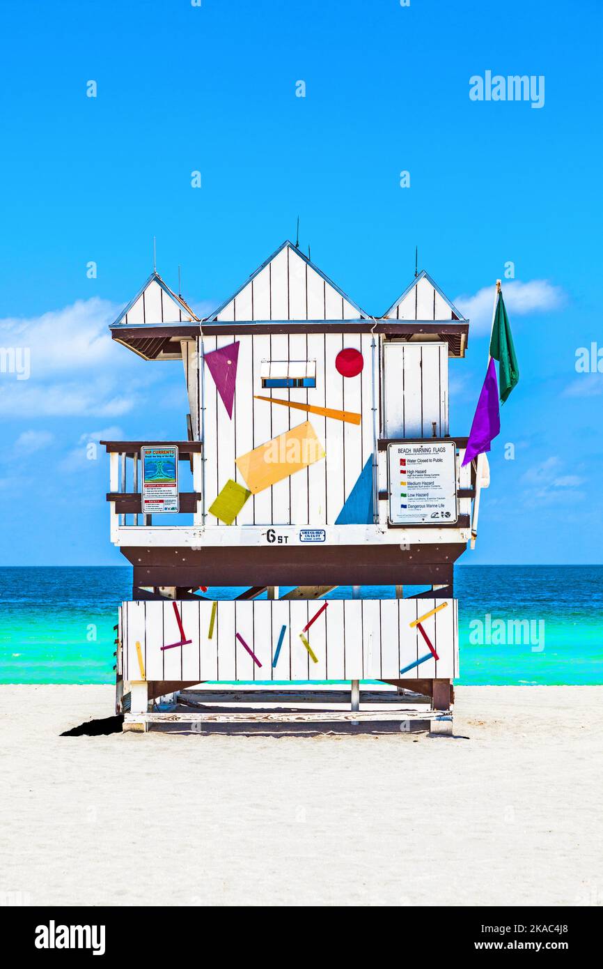 beautiful south Beach in Miami with famous lifeguard towers in Art deco ...