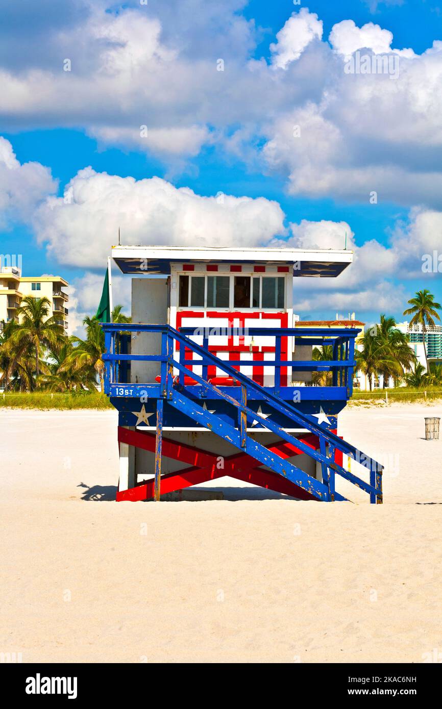 South Beach Miami Lifeguard Tower Stock Photo - Alamy