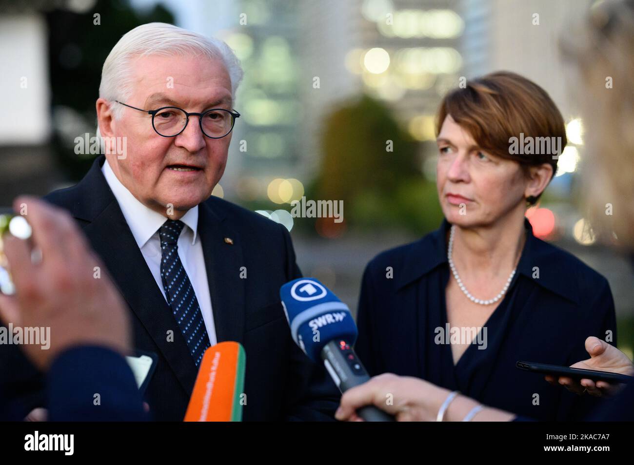 Tokio, Japan. 02nd Nov, 2022. German President Frank-Walter Steinmeier ...