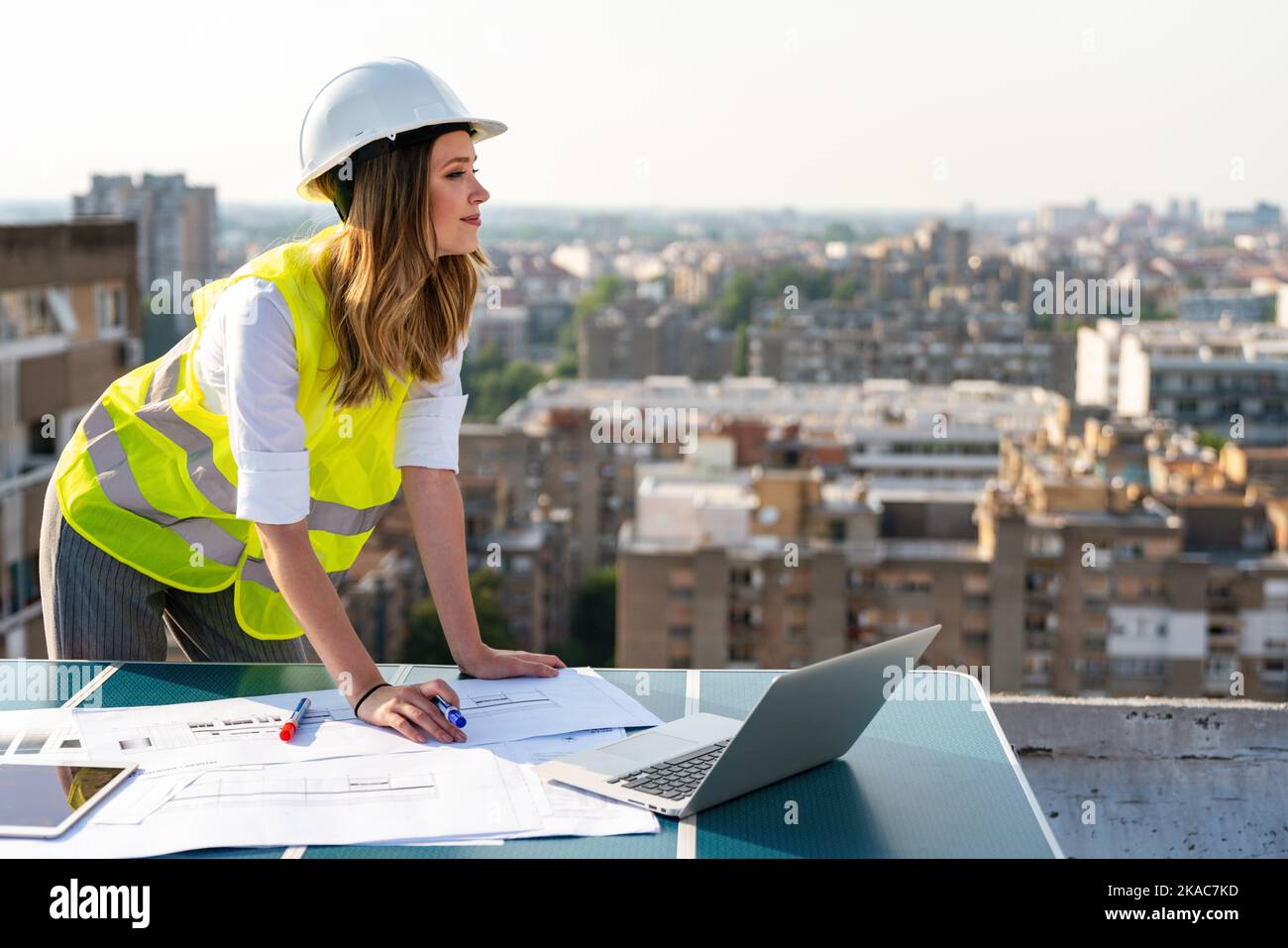 Engineer architecture hi-res stock photography and images - Alamy