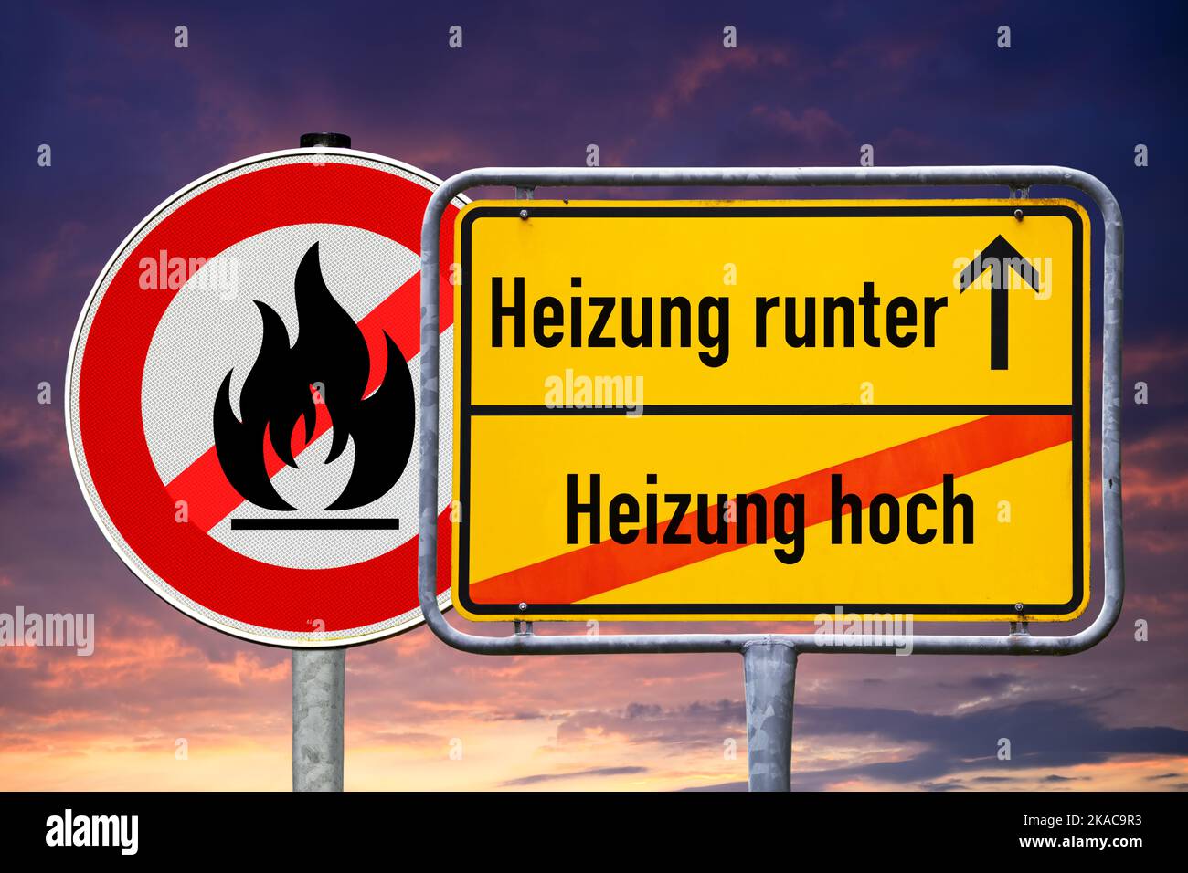FOTOMONTAGE, Ortsschild mit Aufschrift Heizung runter und ... FOTOMONTAGE, Ortsschild mit Aufschrift Heizung runter und ...