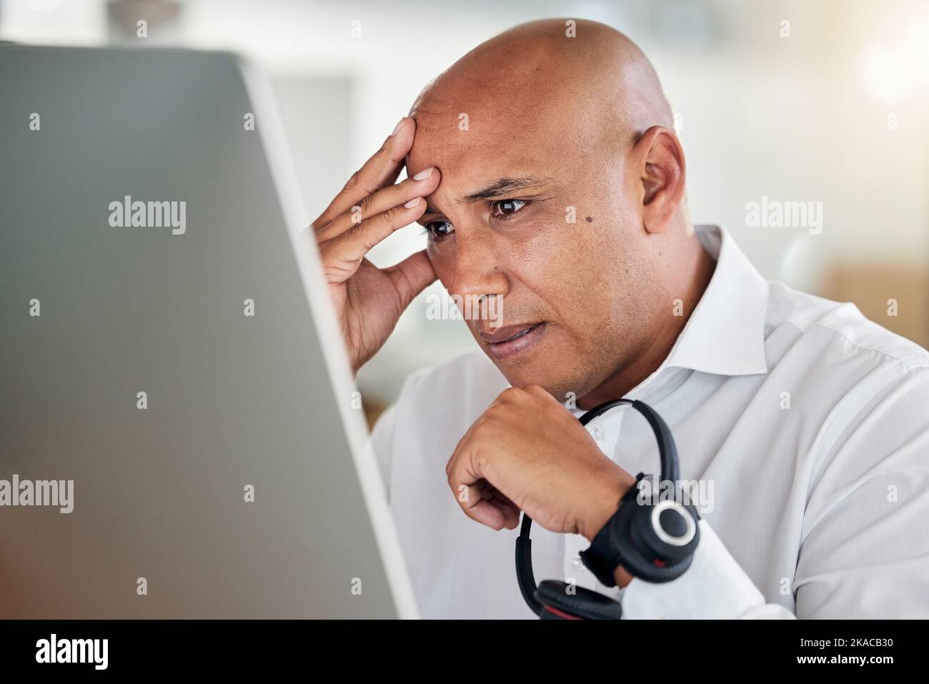 Confused man, call center employee and frustrated telecommunication ...