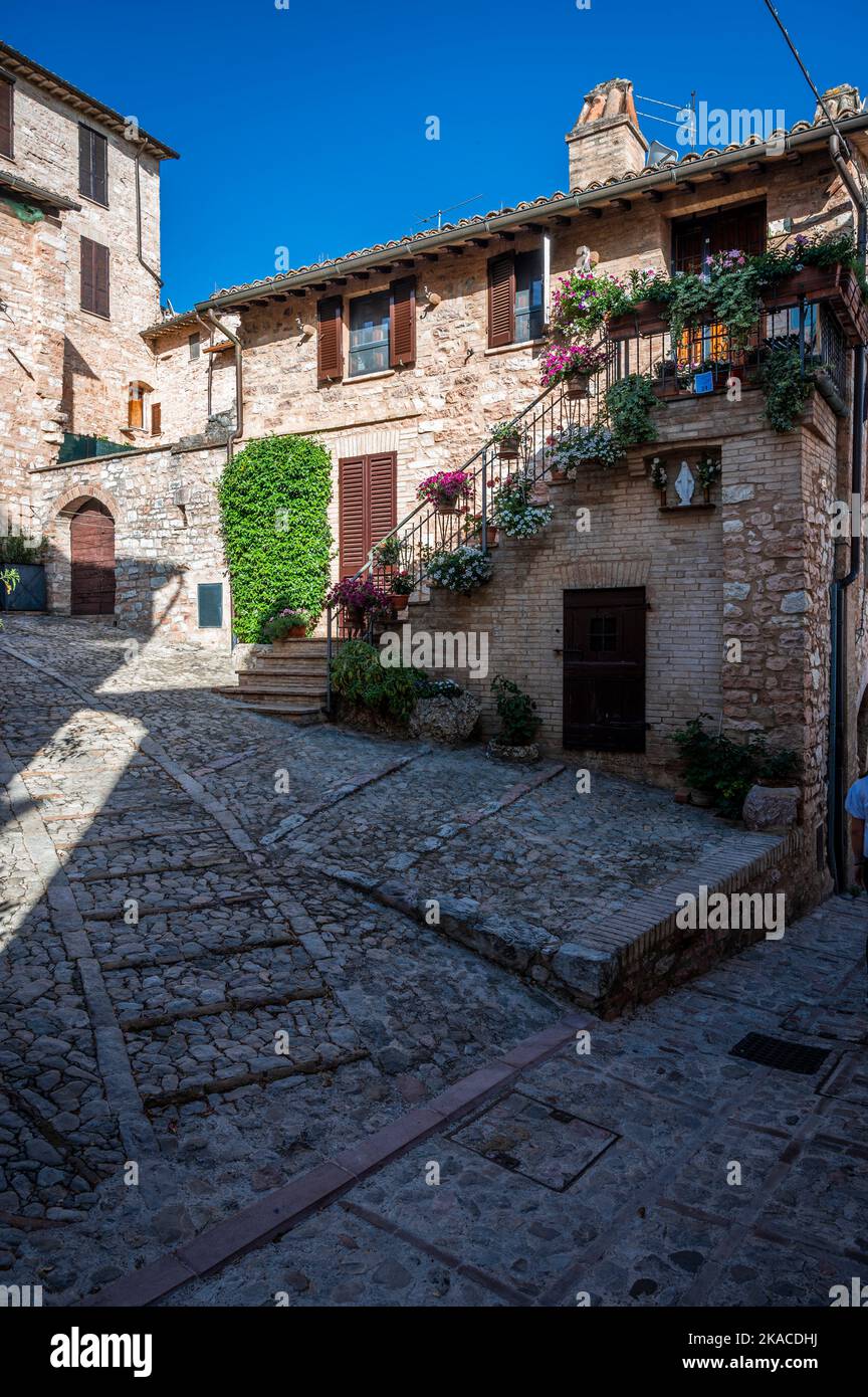 Spello. Ancient atmosphere in the medieval village Stock Photo - Alamy