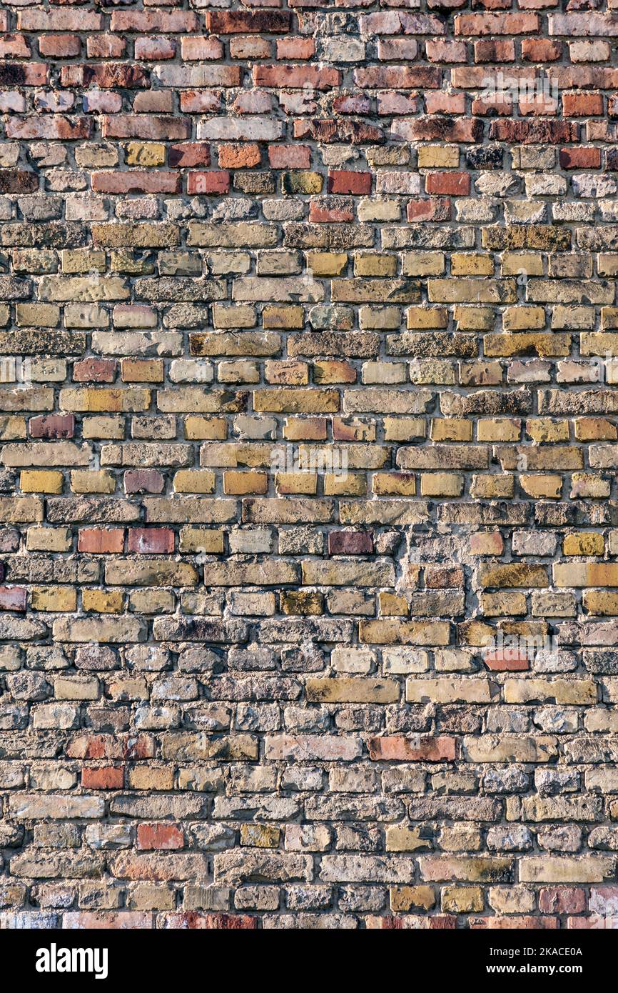 old red and yellow brick wall Stock Photo - Alamy