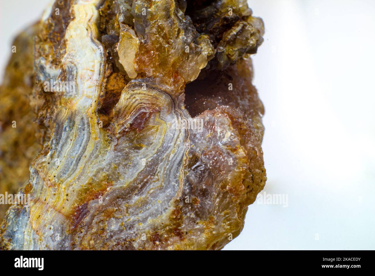 Druzzy agate geode hi-res stock photography and images - Alamy