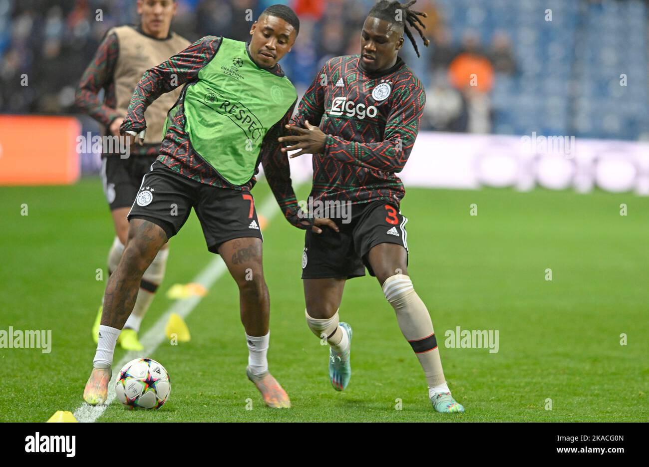 Calvin bassey of ajax hi-res stock photography and images - Alamy