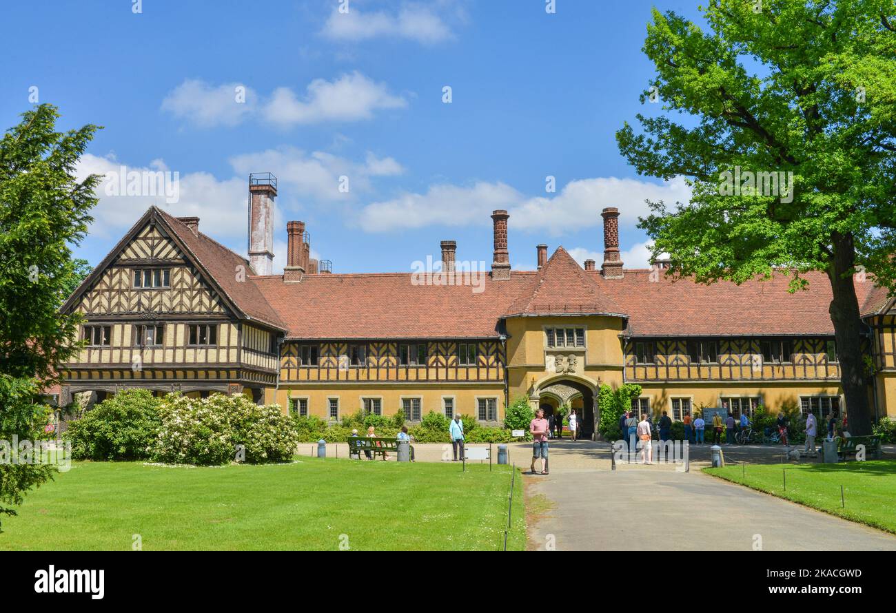 Schloss Cecilienhof, Neuer Garten, Potsdam, Brandenburg, Deutschland ...