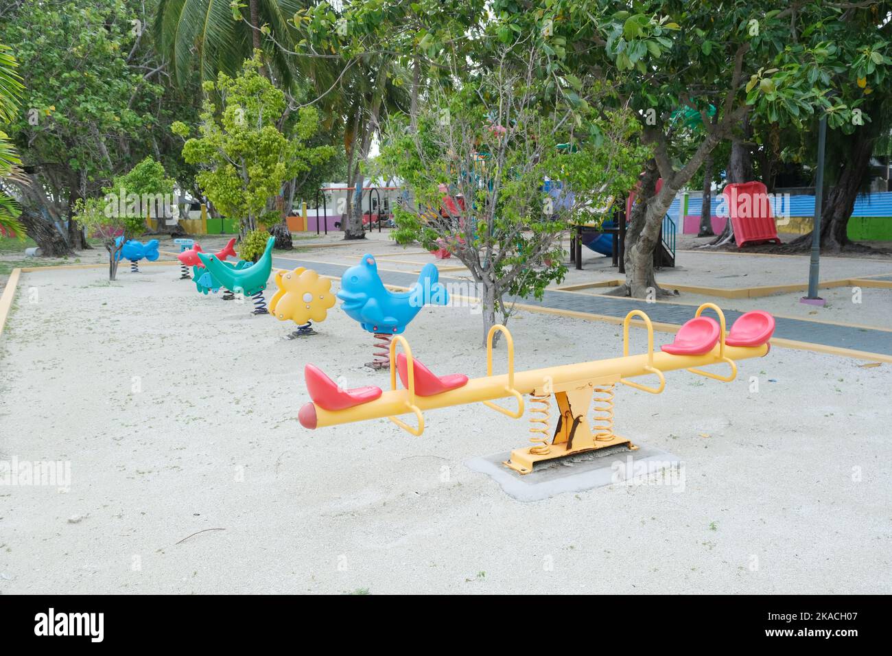 Kids playground local park hi-res stock photography and images - Alamy