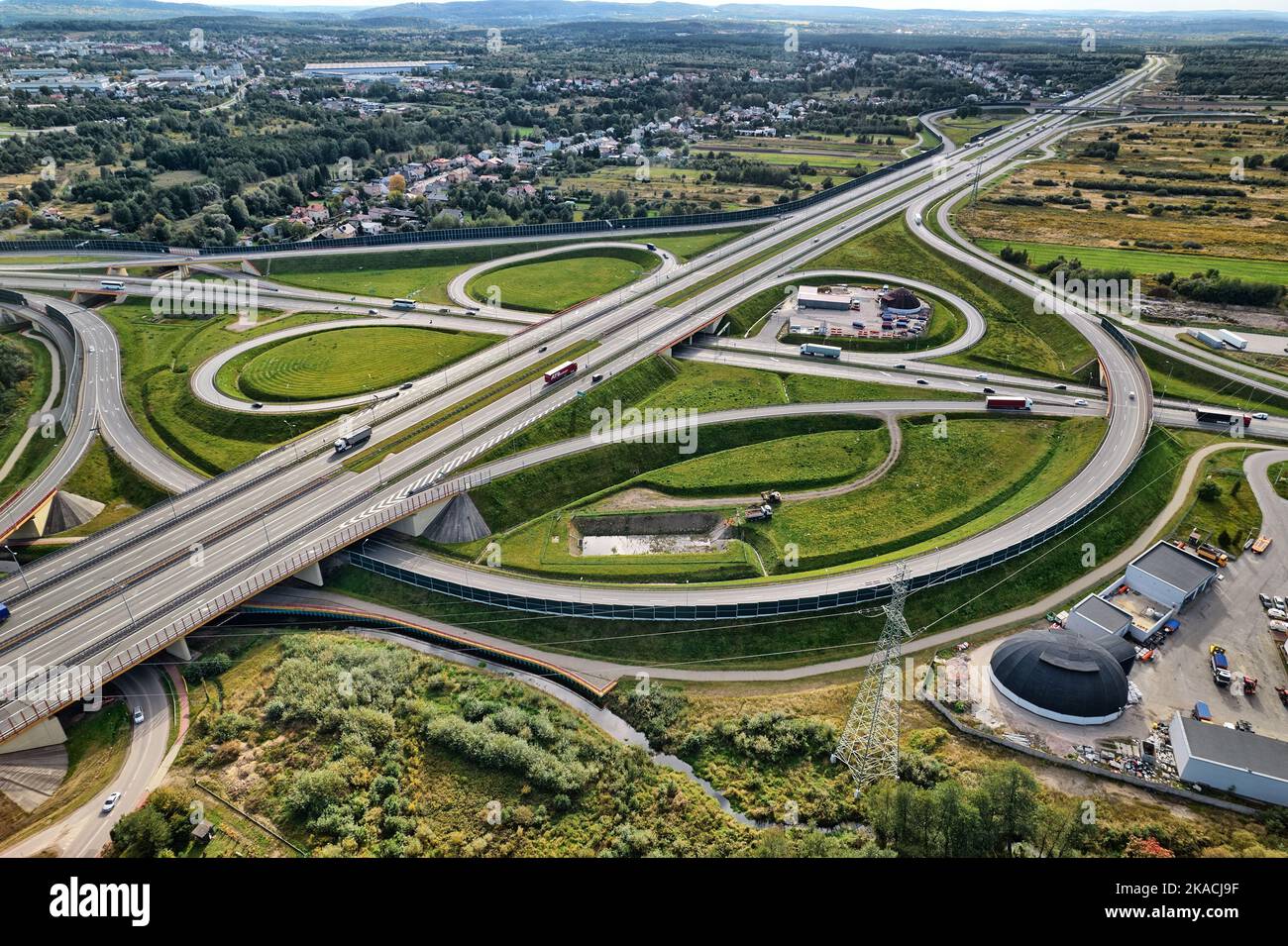 Modern roundabouts hi-res stock photography and images - Alamy