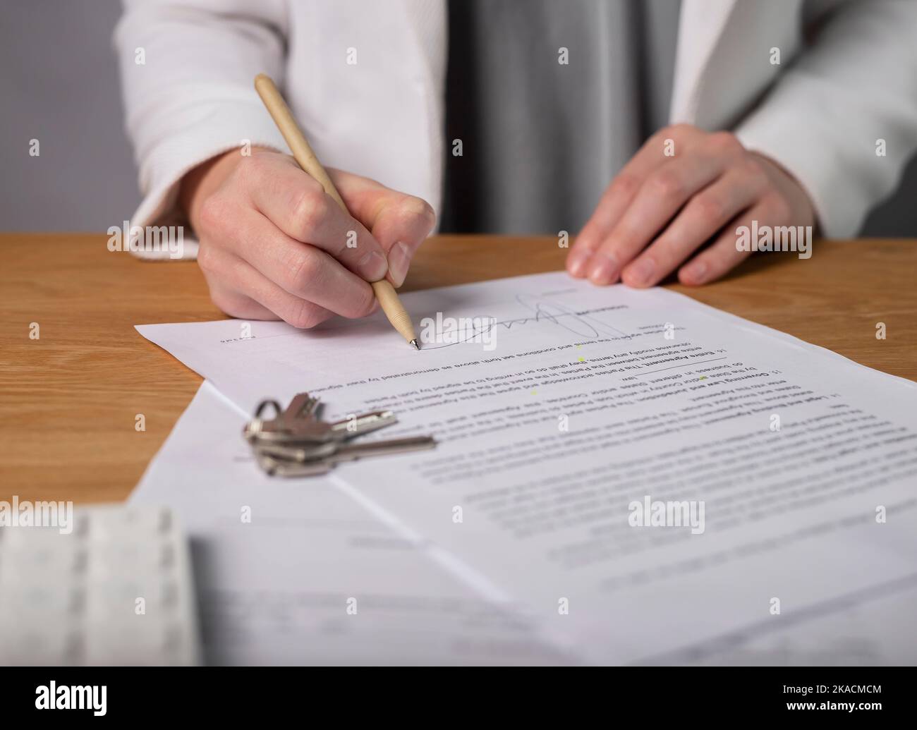Commercial lease agreement hi-res stock photography and images - Alamy