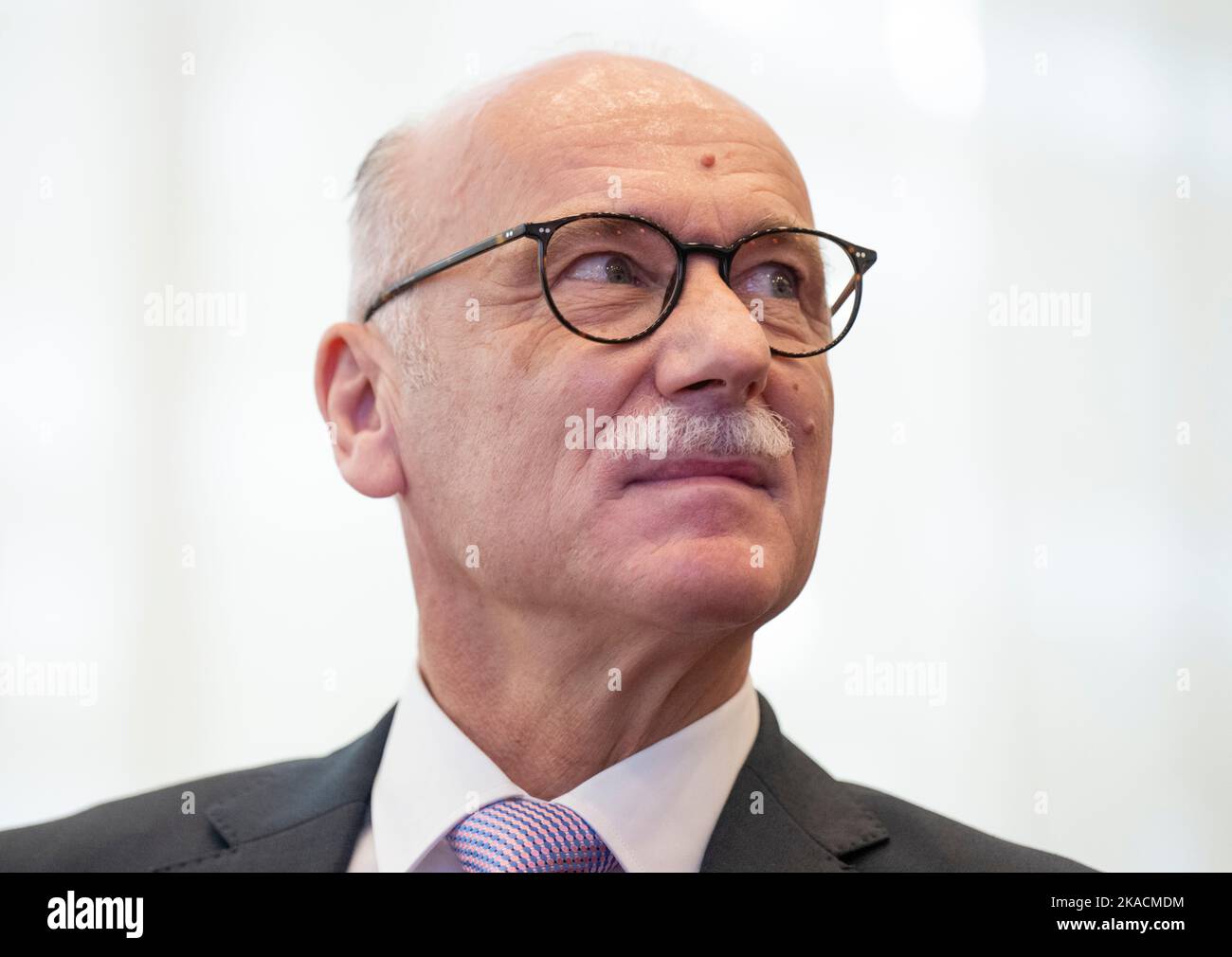 Robert schafer hi-res stock photography and images - Alamy