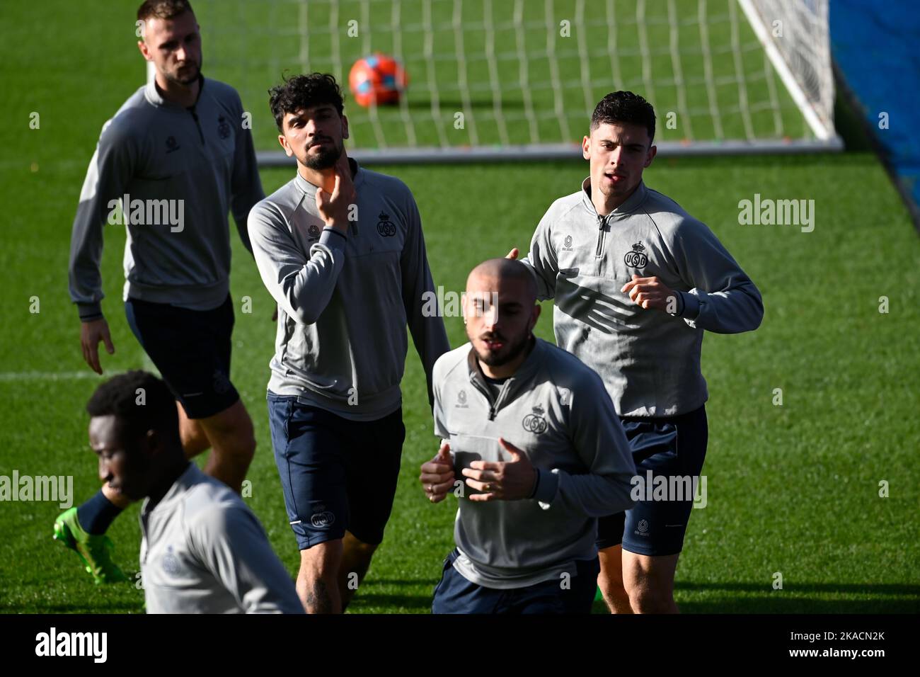 6 puertas hi-res stock photography and images - Alamy