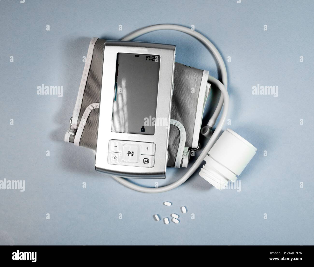 Tonometer for monitoring and checking blood pressure, medical cardio ...