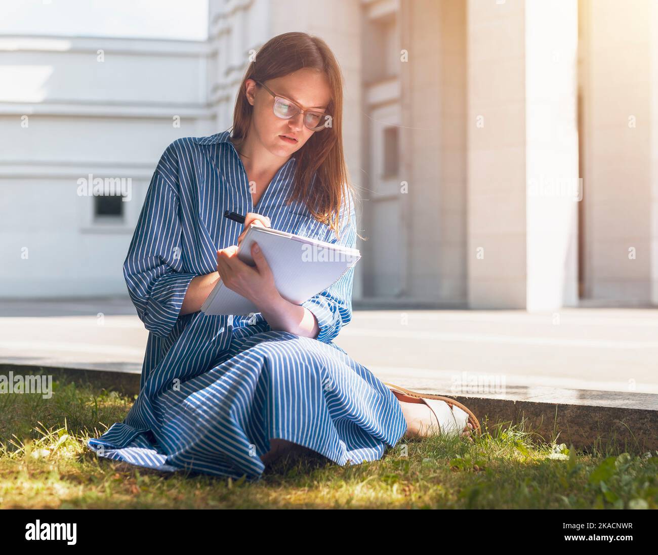 Studying alone hi-res stock photography and images - Alamy