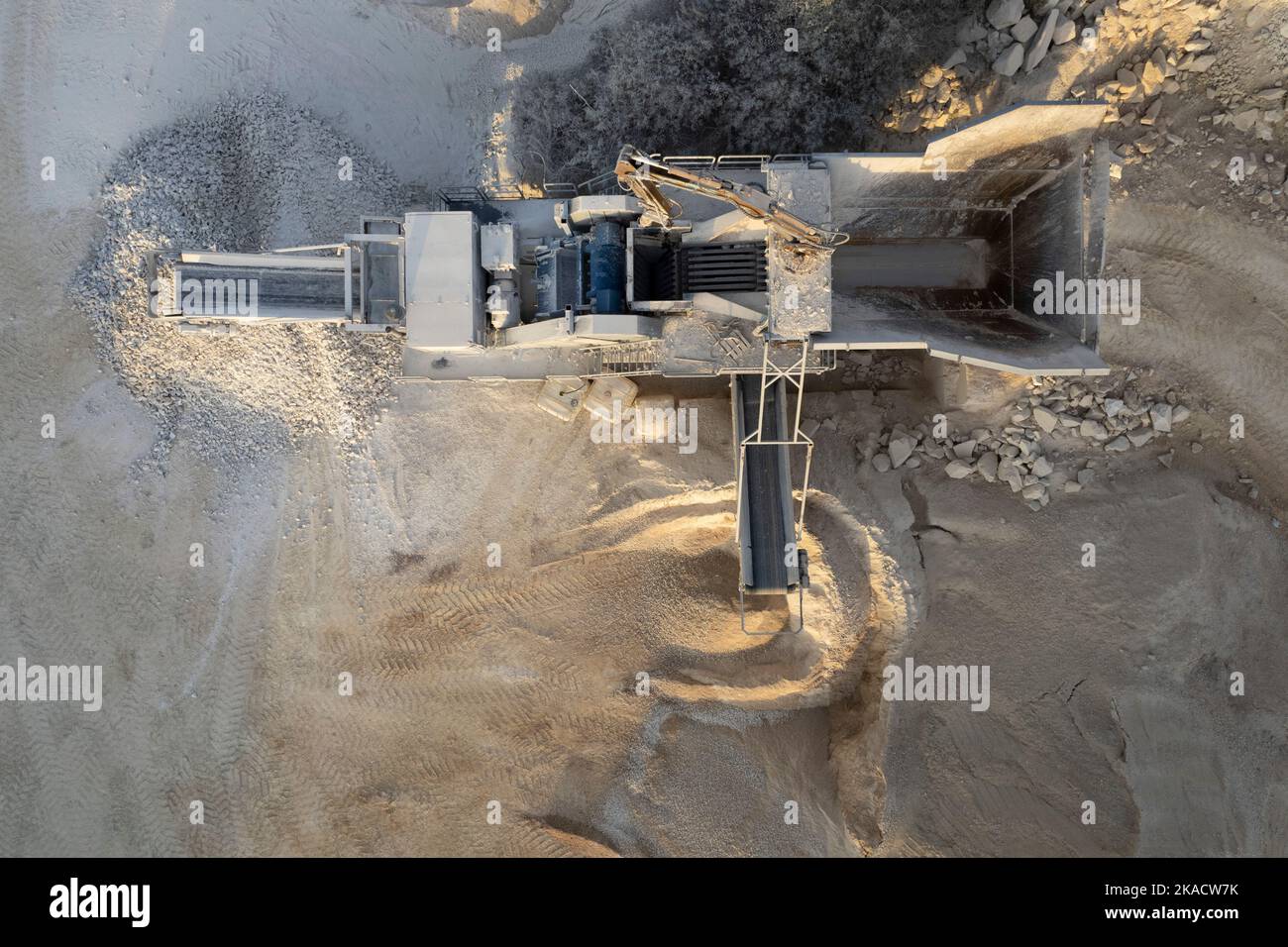 Production of aggregates hi-res stock photography and images - Alamy