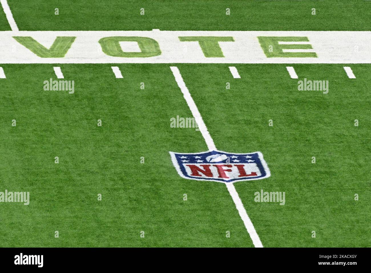 All nfl logos 2022 hi-res stock photography and images - Alamy