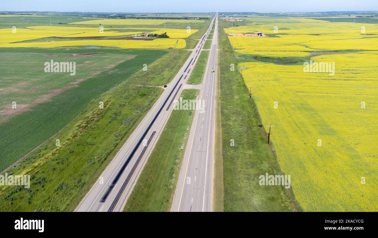 Higway 2 hi-res stock photography and images - Alamy