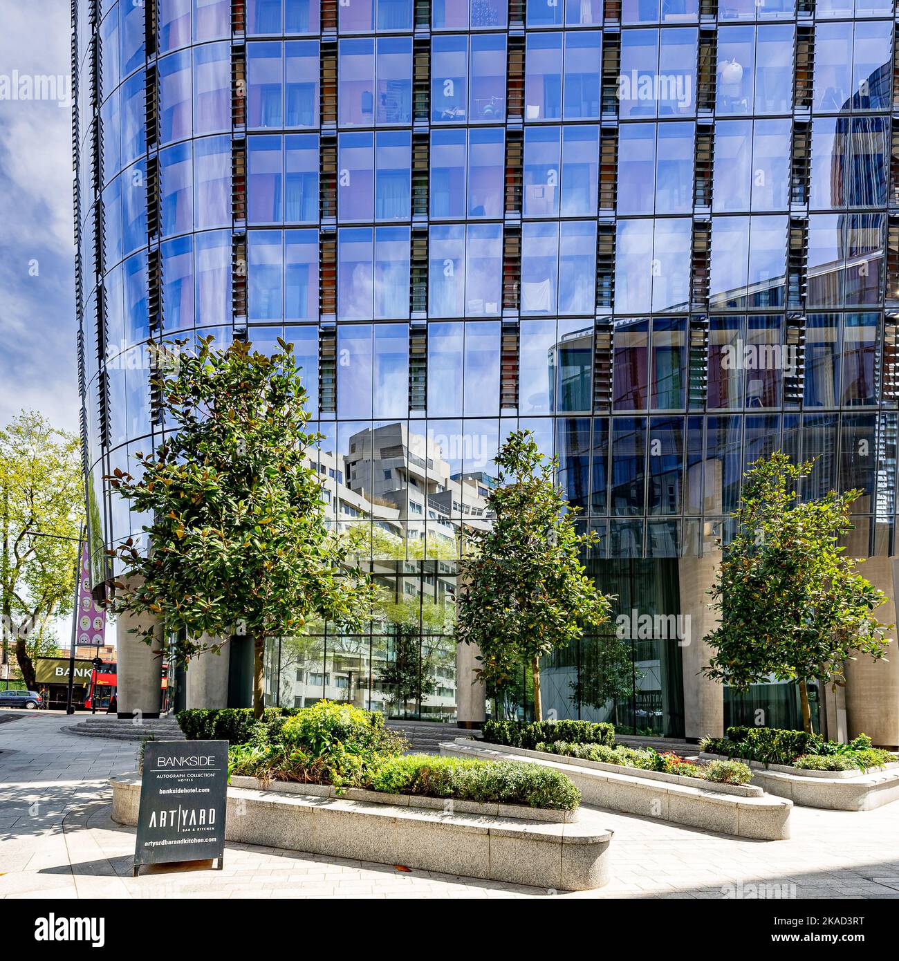 One Blackfriars, architect SimpsonHaugh Partners Stock Photo - Alamy