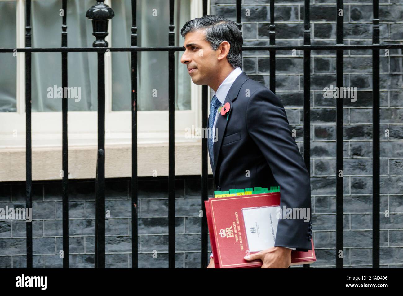 Downing Street, London, UK. 2nd November 2022. British Prime Minister, Rishi Sunak, departs from ...