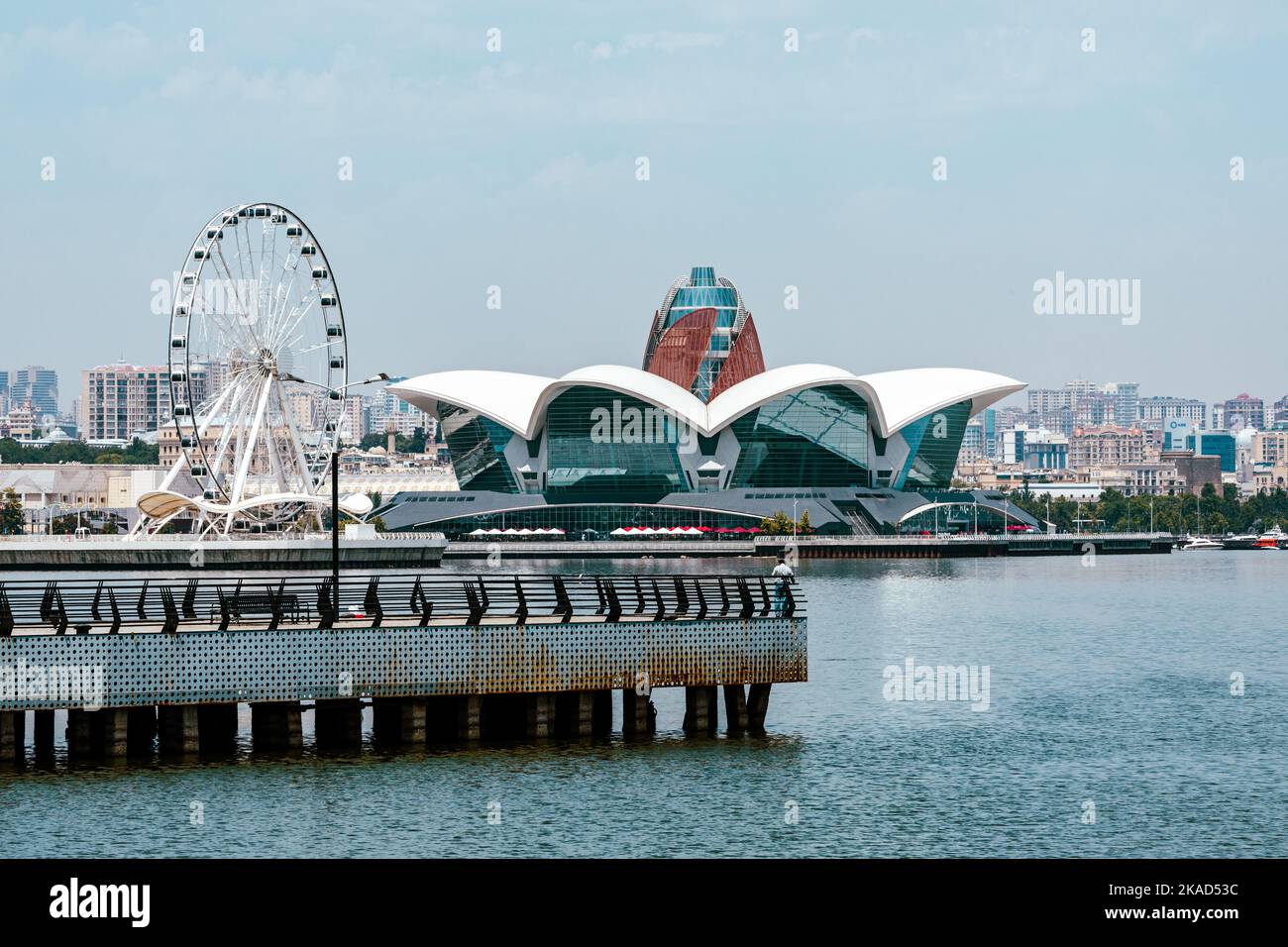 Shopping center Deniz mall on the Baku Boulevard, Azerbaijan Stock Photo - Alamy