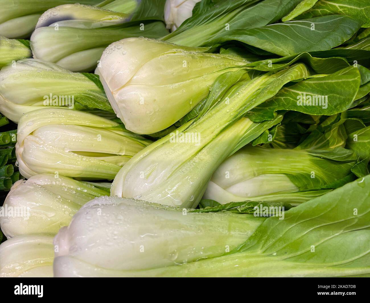 Supermarket fruit produce aisle usa hi-res stock photography and images ...