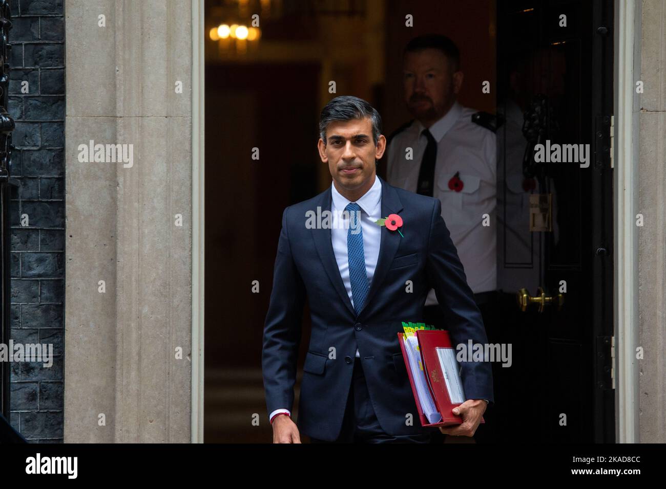 London, England, UK. 2nd Nov, 2022. UK Prime Minister RISHI SUNAK leaves 10 Downing Street ahead ...