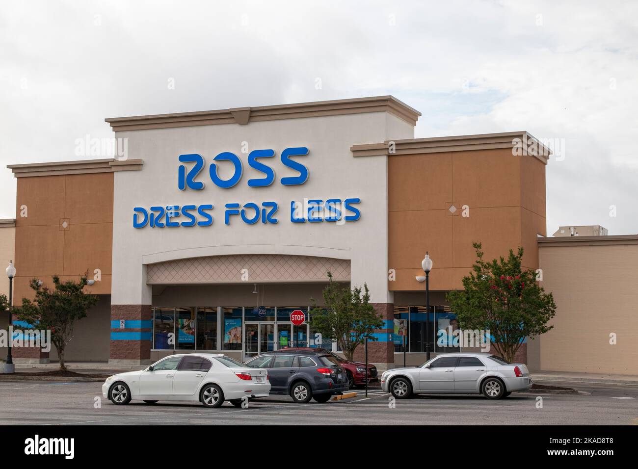 Augusta, Ga USA - 07 19 21: Ross dress for less retail store parking ...