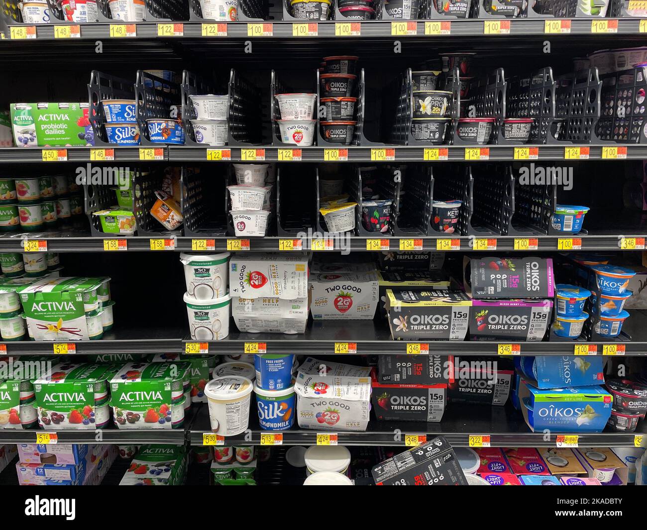 Walmart store price usa hi-res stock photography and images - Alamy