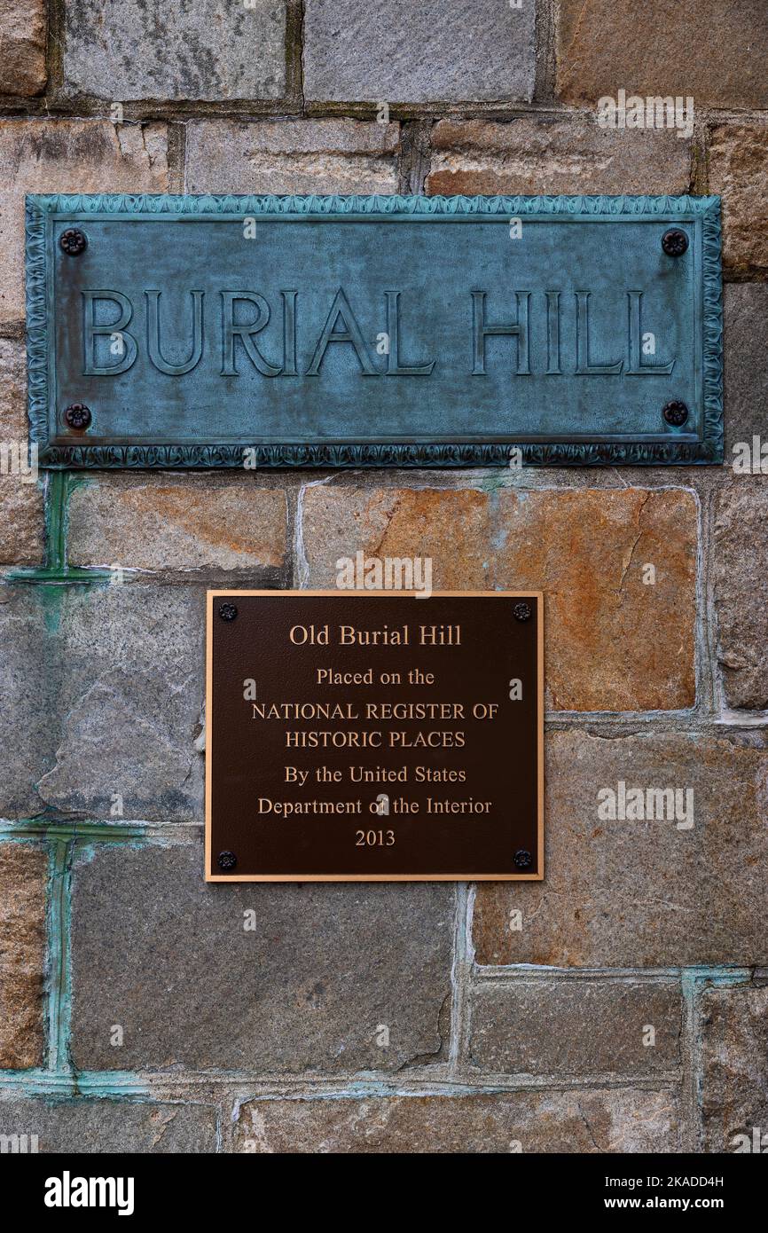 Plymouth, Massachusetts, USA - September 12, 2022: Burial Hill entrance ...