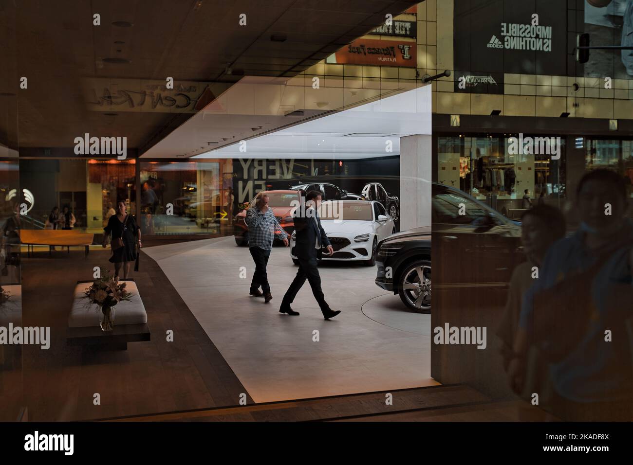 Sydney car dealership hi-res stock photography and images - Alamy