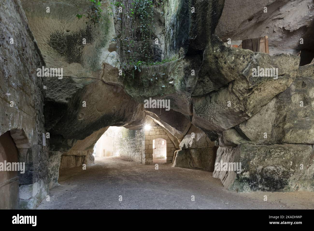 Troglodyte cave loire valley france hi-res stock photography and images ...