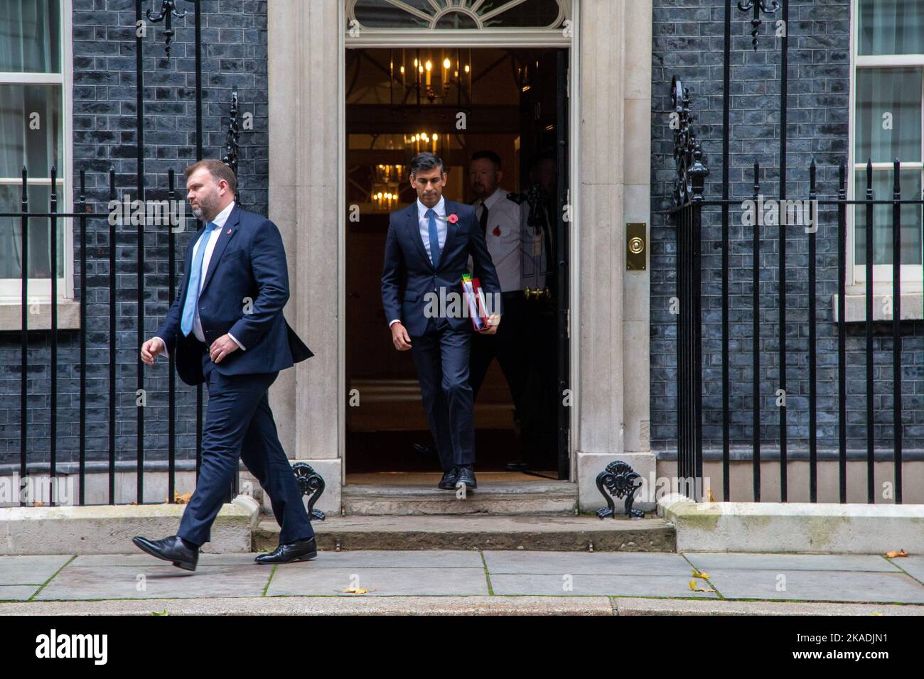 London, England, UK. 2nd Nov, 2022. UK Prime Minister RISHI SUNAK leaves 10 Downing Street ahead ...