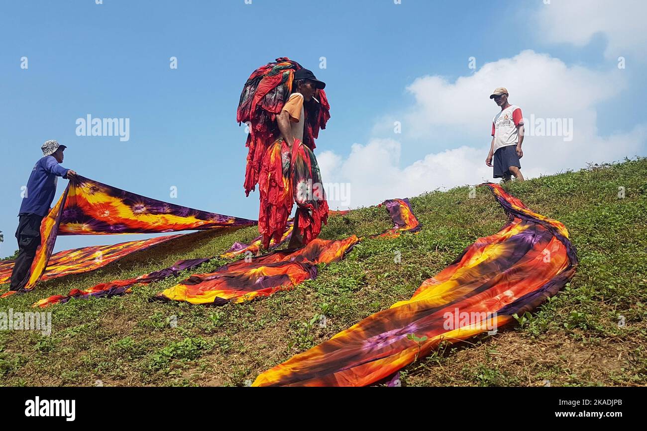A group of people drying beach clothes in Residents of Sukoharjo ...