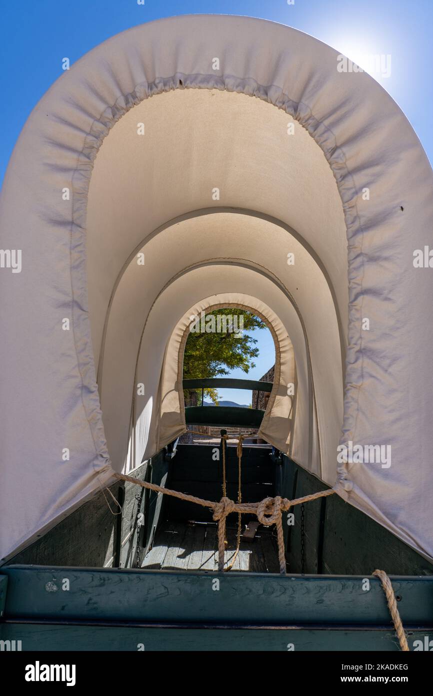 Prairie Schooner Wagon Interiors Experience The Old West At Prairie