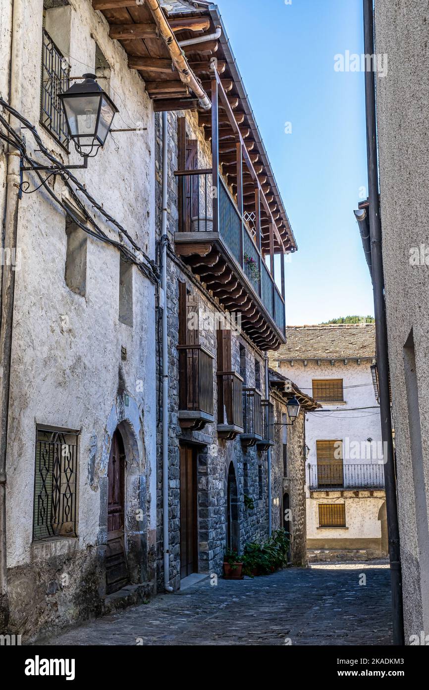 Old town of the beautiful village of Anso, Pyrenees region, Huesca ...