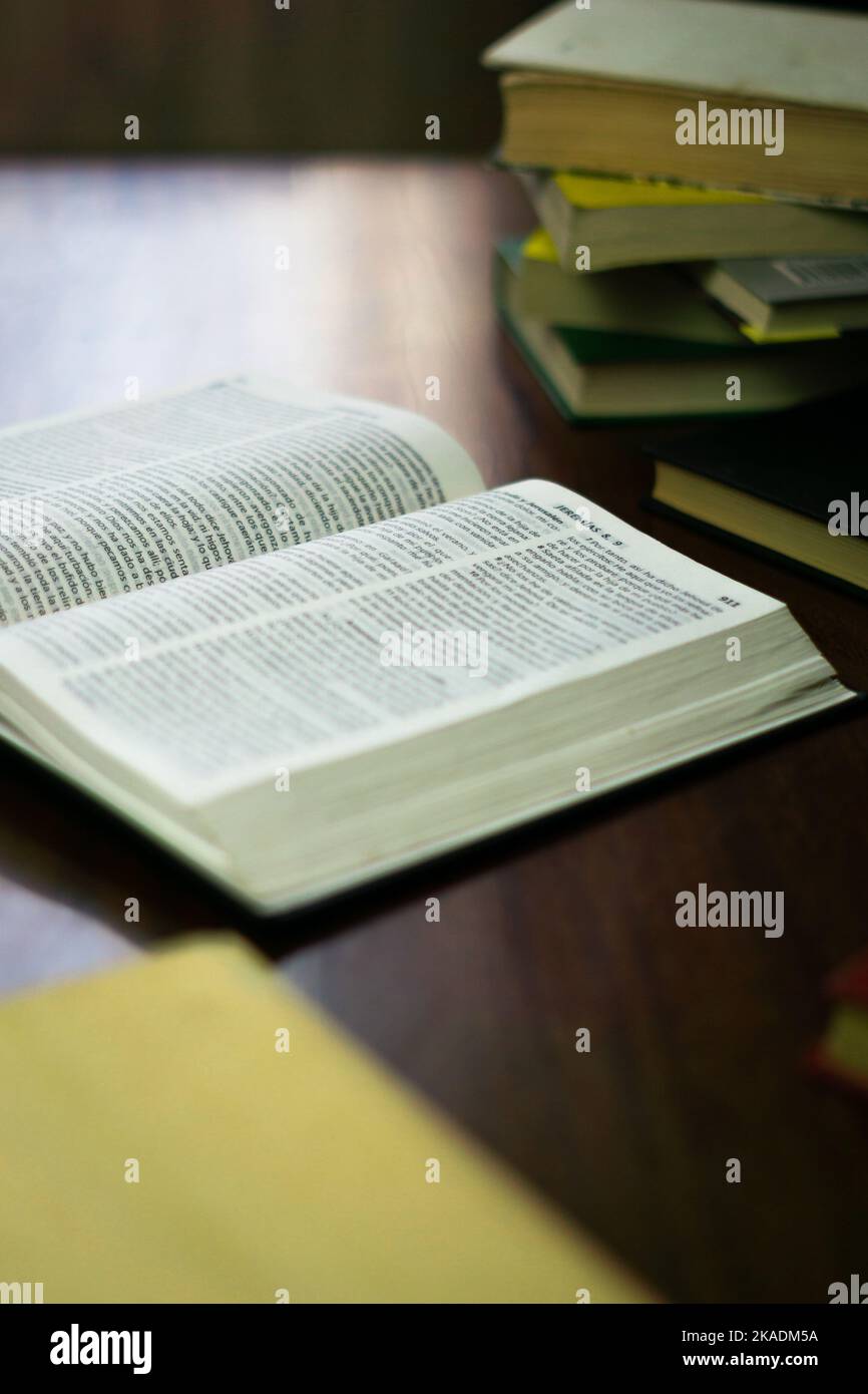 Stack of bibles hi-res stock photography and images - Alamy