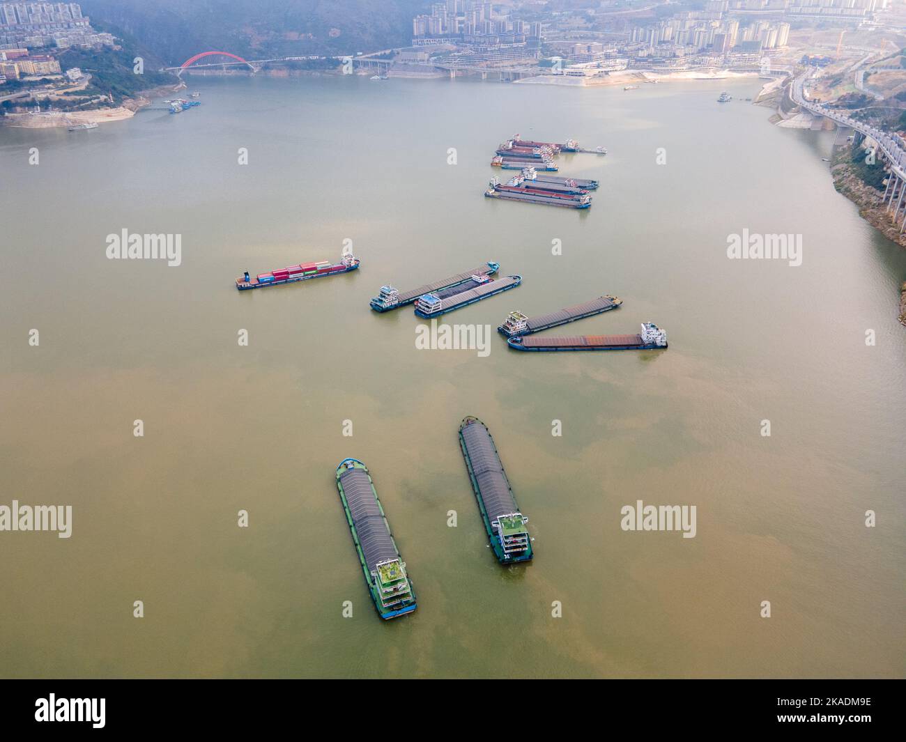 Aerial photos show ships shuttle on the Yangtse River, Wushan County ...