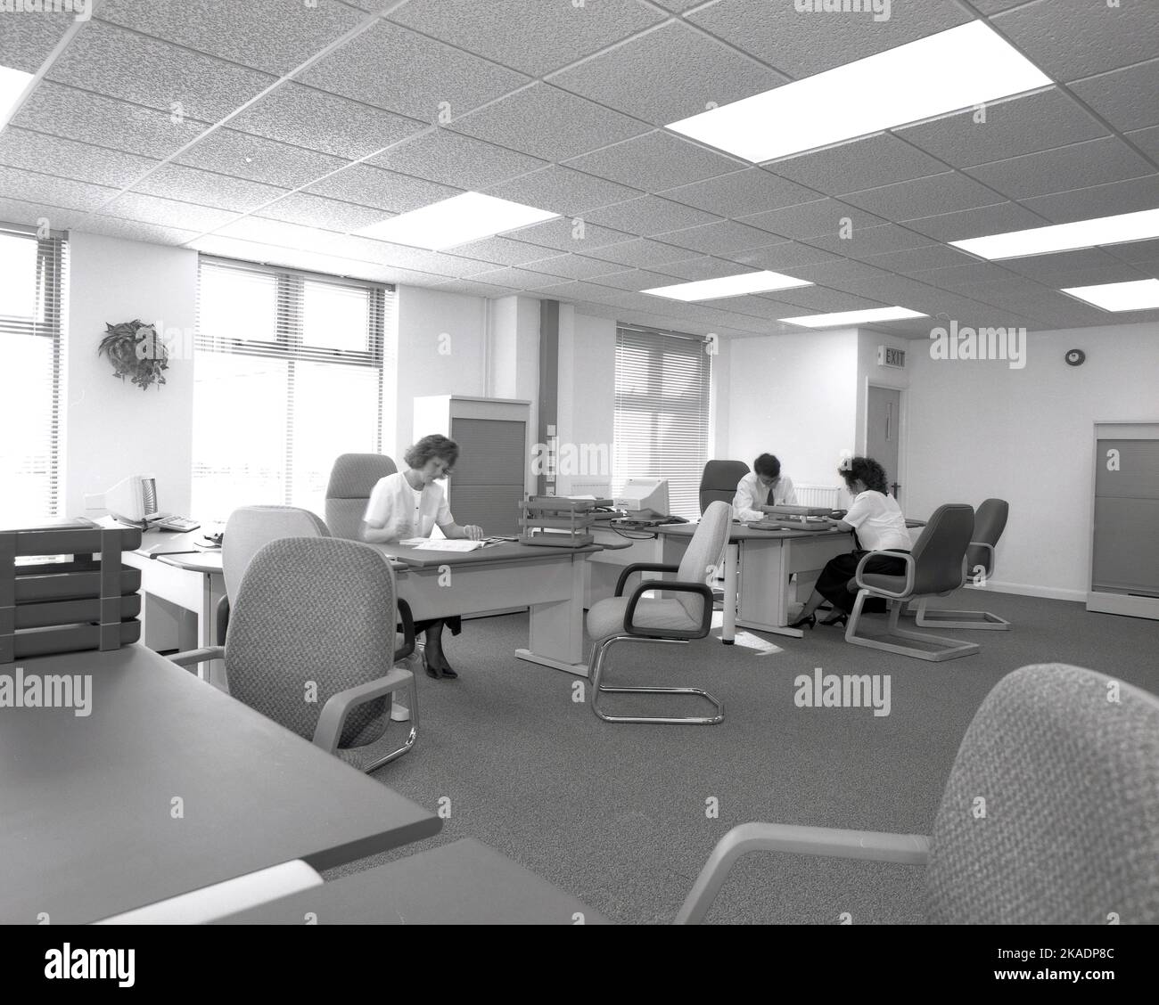 Inside 80's office uk hi-res stock photography and images - Alamy