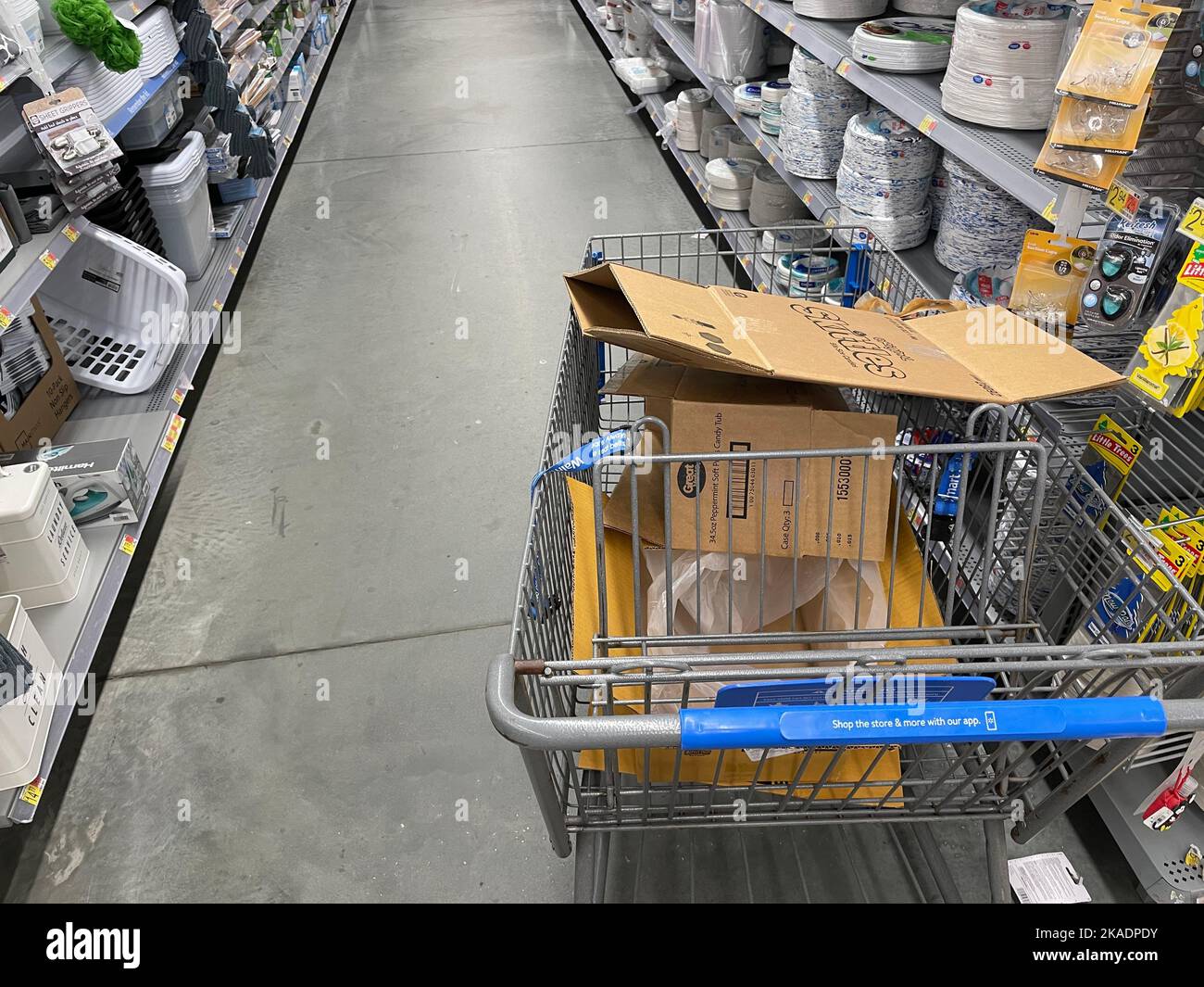 Grovetown, Ga USA - 04 21 22: Walmart retail store interior trash in a ...