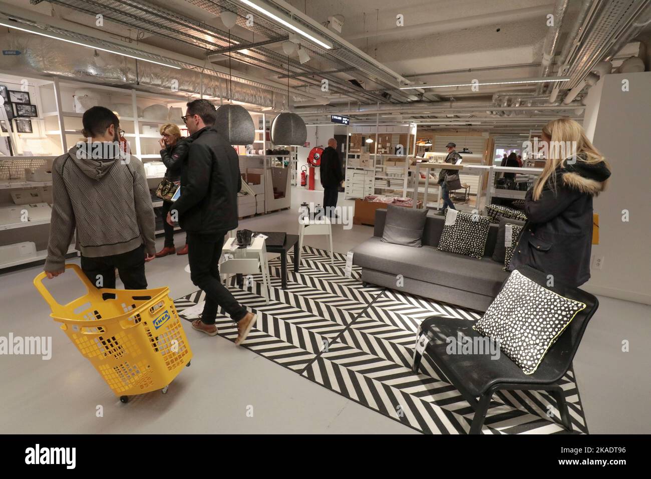 IKEA PARIS LA MADELEINE Stock Photo - Alamy