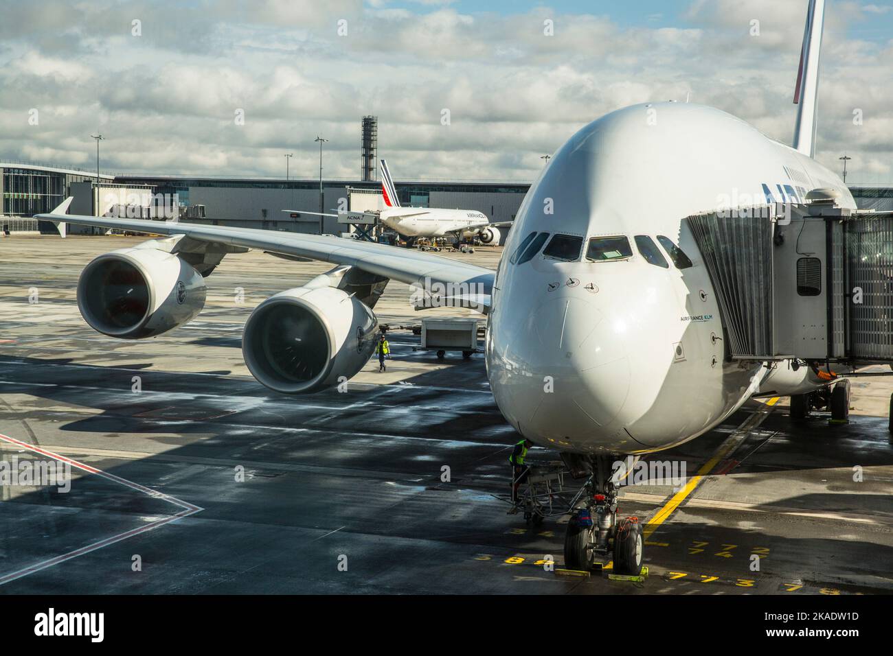 ROISSY CHARLES DE GAULLE AIRPORT AIR FRANCE PLANES Stock Photo - Alamy