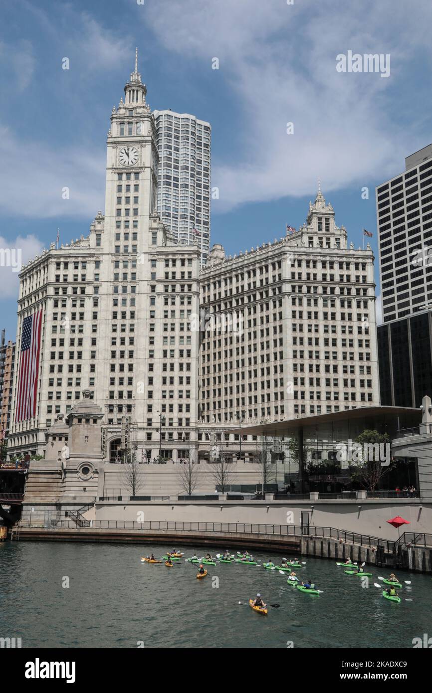 Chicago offices hi-res stock photography and images - Alamy