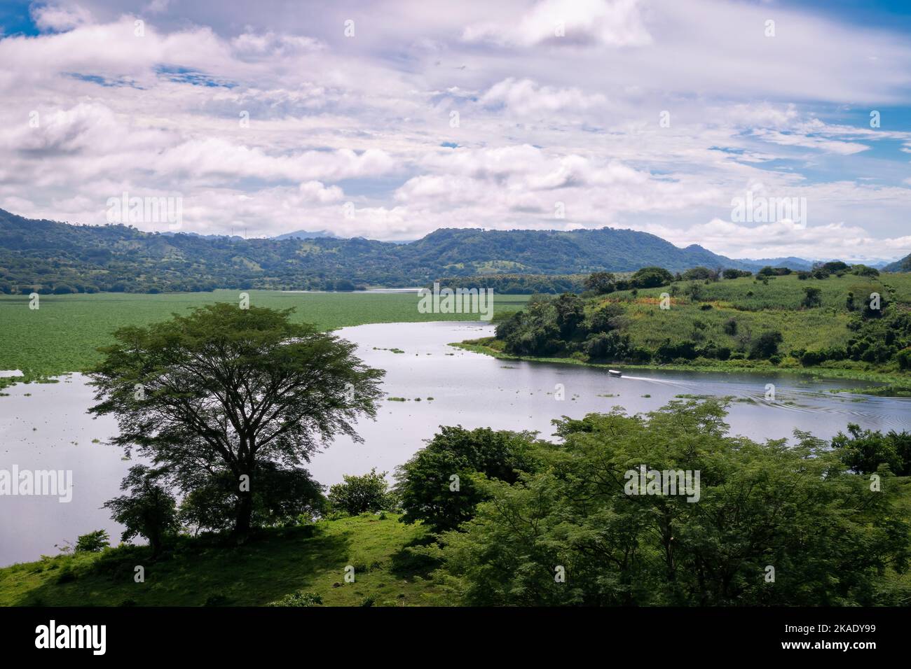 Rio lempa river hi-res stock photography and images - Alamy