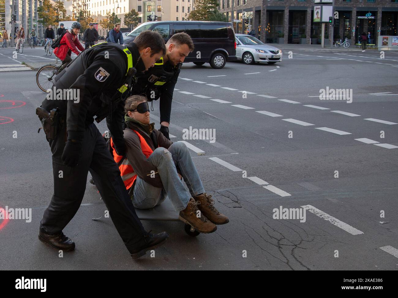 Rolling roadblock hi-res stock photography and images - Alamy