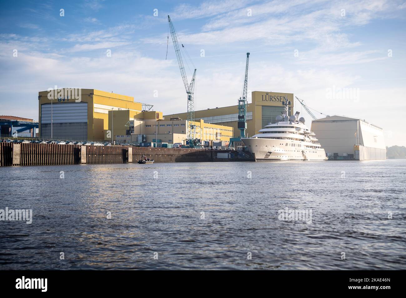 Lurssen superyacht opera hi-res stock photography and images - Alamy