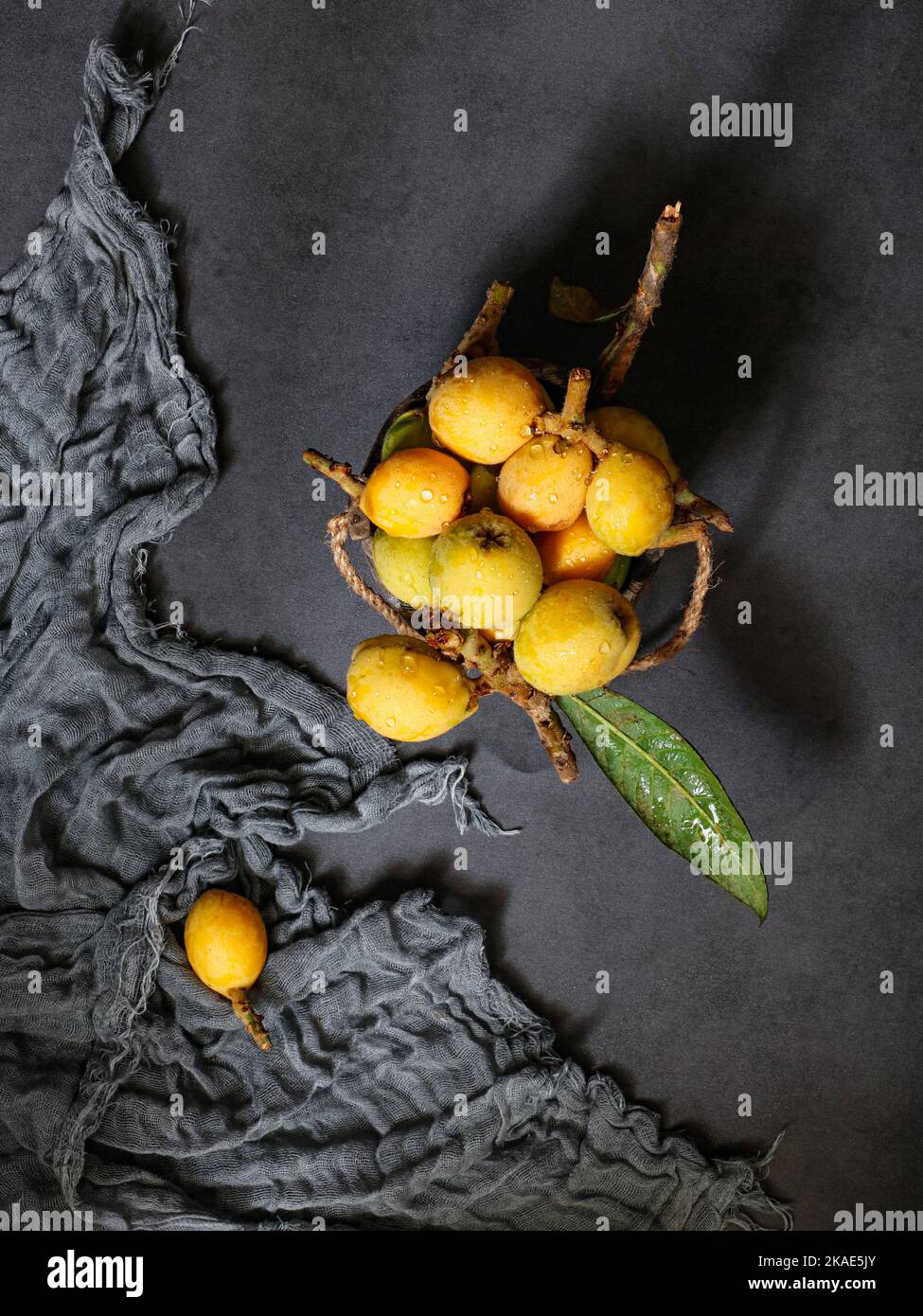 Loquat basket hi-res stock photography and images - Alamy