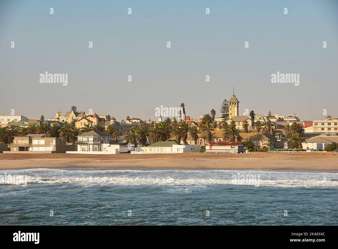 City scape skyline hi-res stock photography and images - Alamy