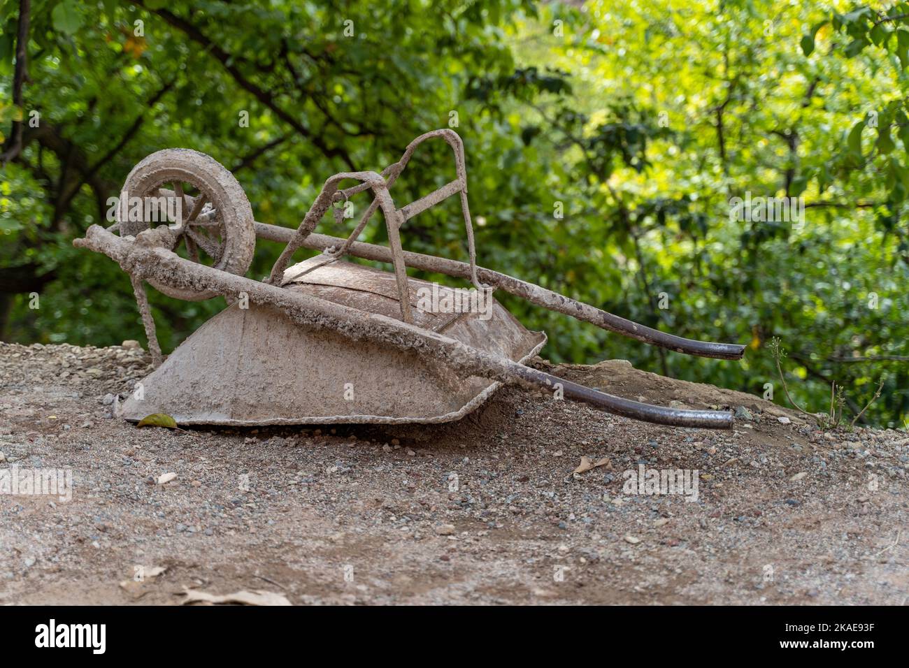 Vintage wheel barrow hi-res stock photography and images - Alamy