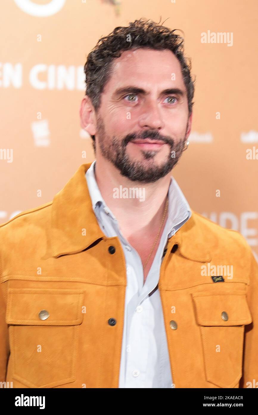 Actor Paco Leon attends the 'No Mires a Los Ojos' photocall at the Urso ...
