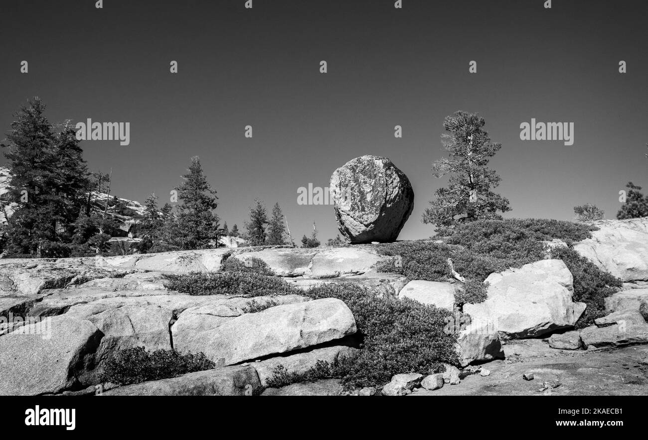 Glacial erratic and surroundings, Desolation Wilderness, California ...